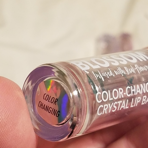 Blossom | Makeup | Nwt Blossom Color Changing Crystal Lip Balm Infused ...